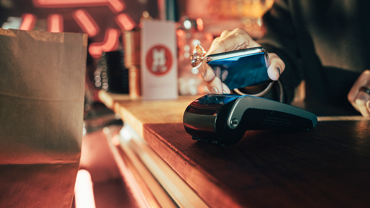Mobile payment – pay with your phone or wearable | Nordea